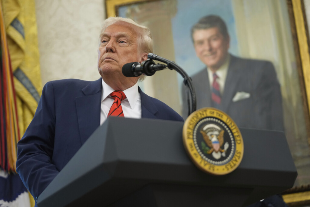 États-Unis, médias : Trump veut rebaptiser le golfe Persique en 'golfe ...