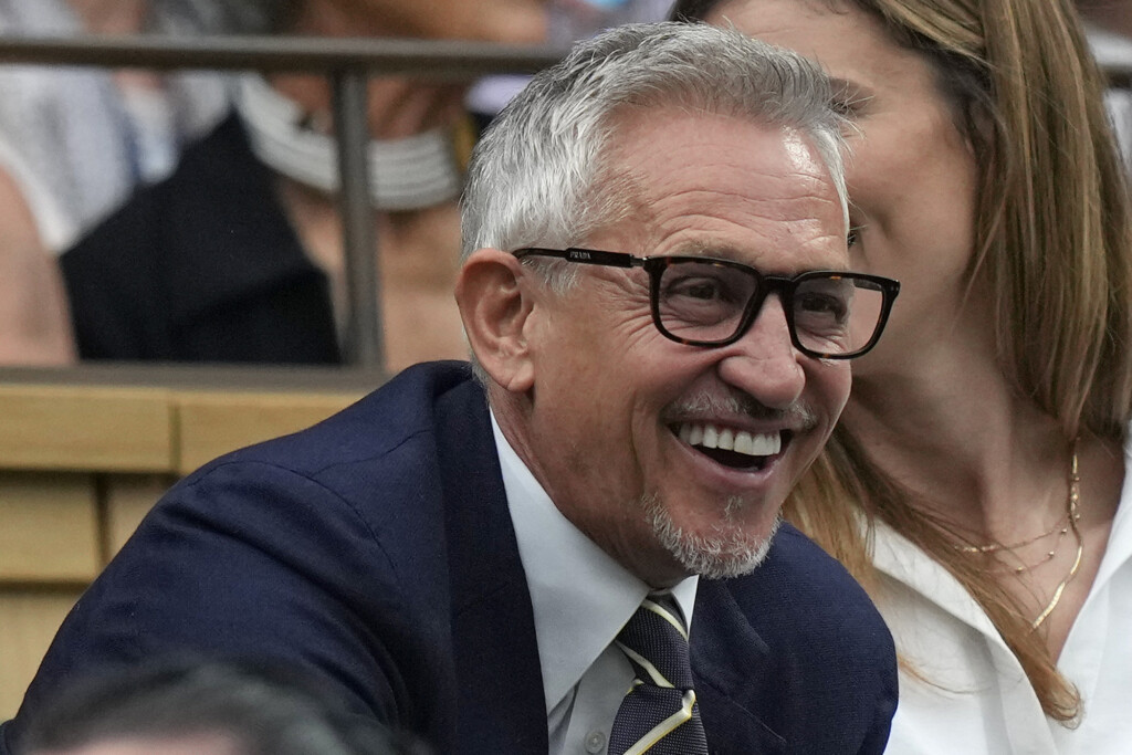 Football : après un post antisémite sur les réseaux sociaux, Gary ...