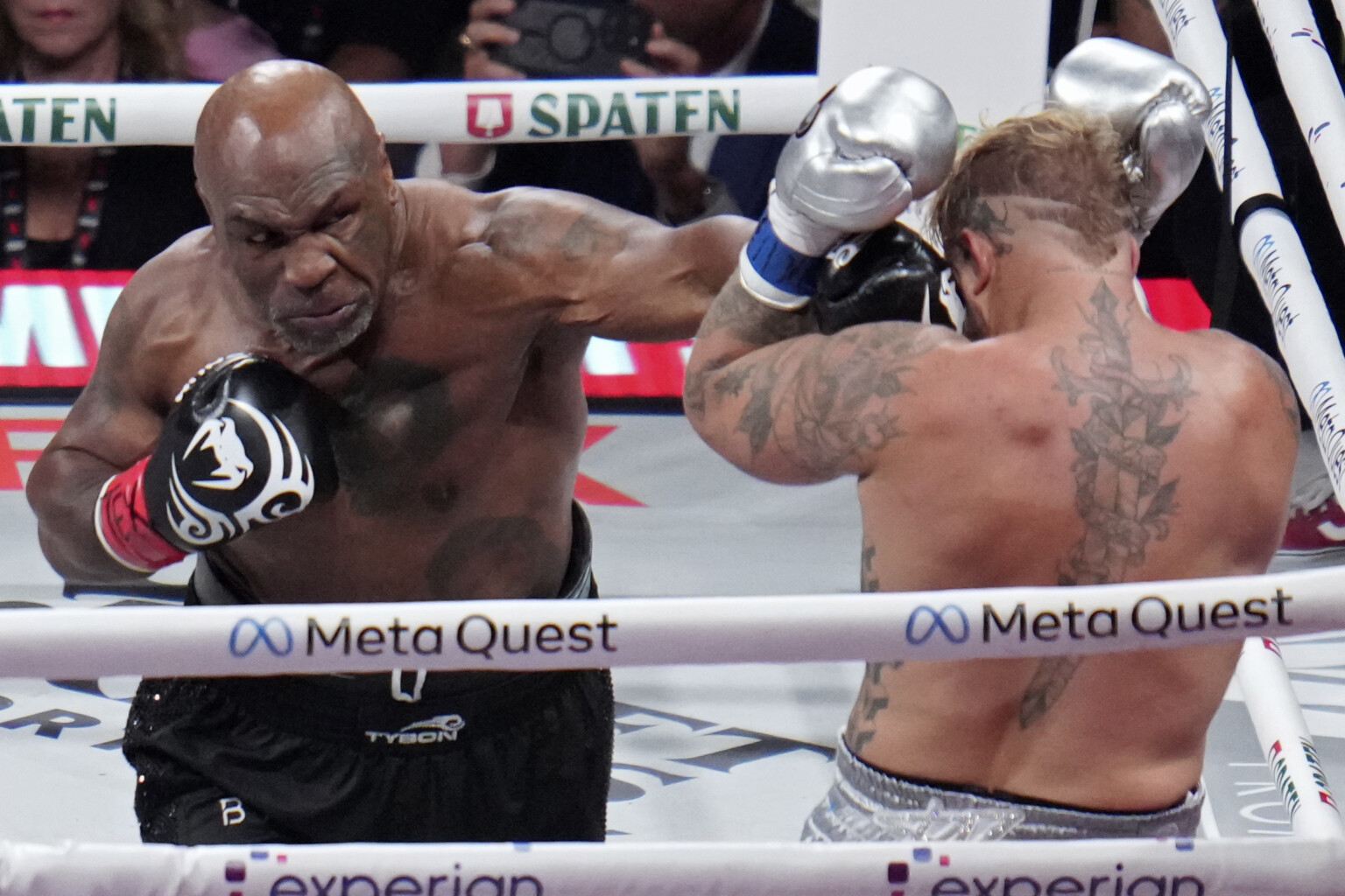 Boxe : Tyson revient sur le ring, combat exhibition contre Mayweather ...