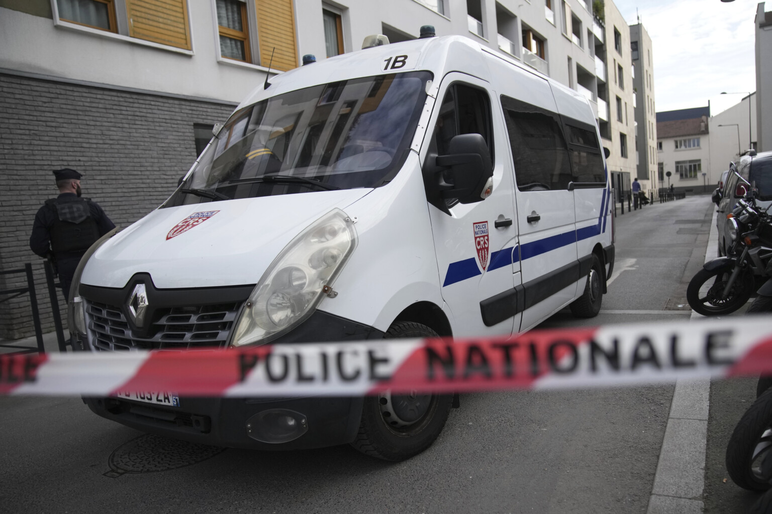 France : le nombre de personnes arrêtées dans le cadre de l'enquête sur ...