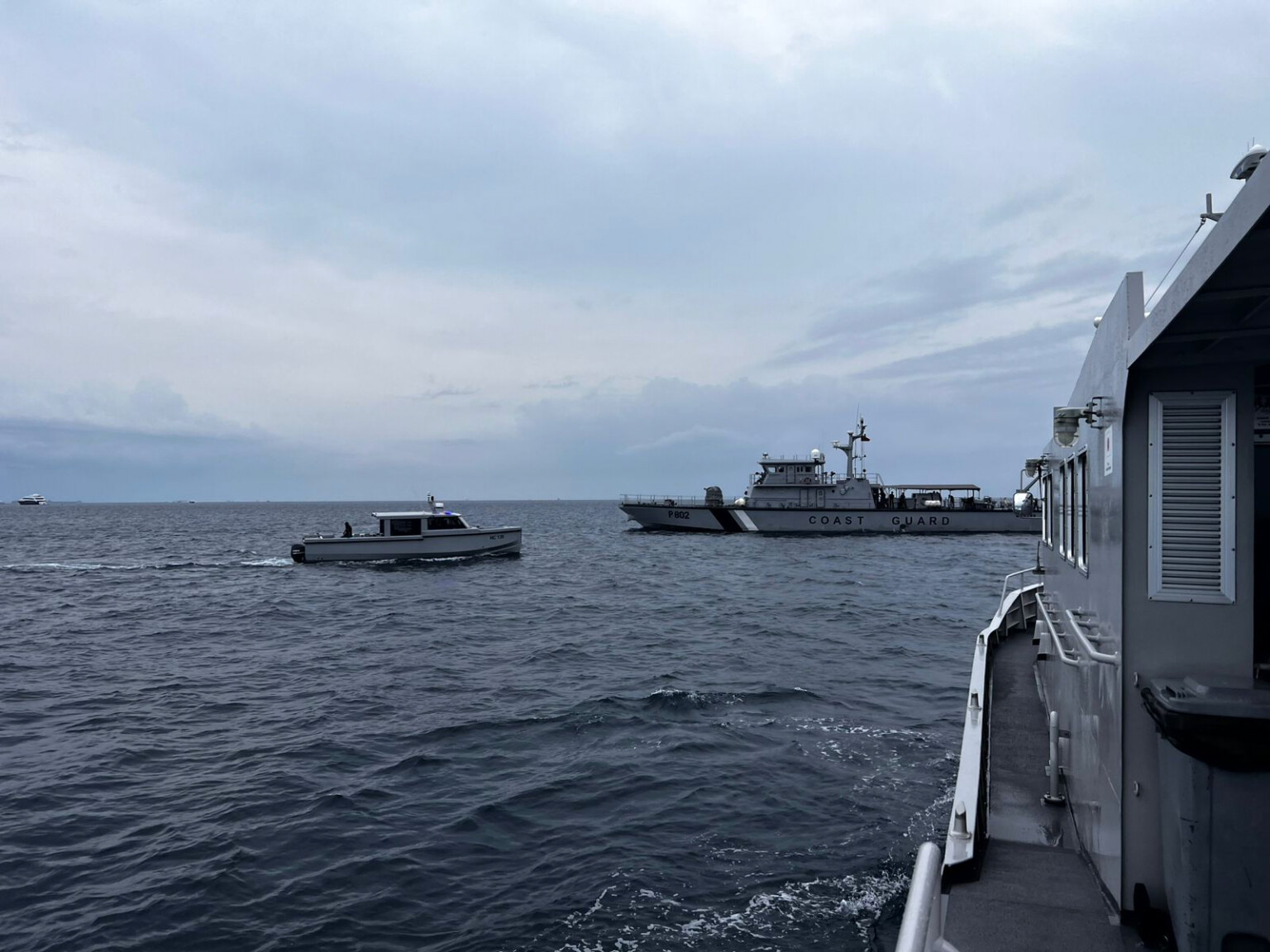 Maldives Les Vingt Italiens Du Yacht Duke Of York Ont Atterri à